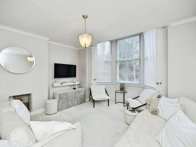 Preston Road, Brighton BN1, 1 bed flat to rent, £1,300 pcm | PrimeLocation