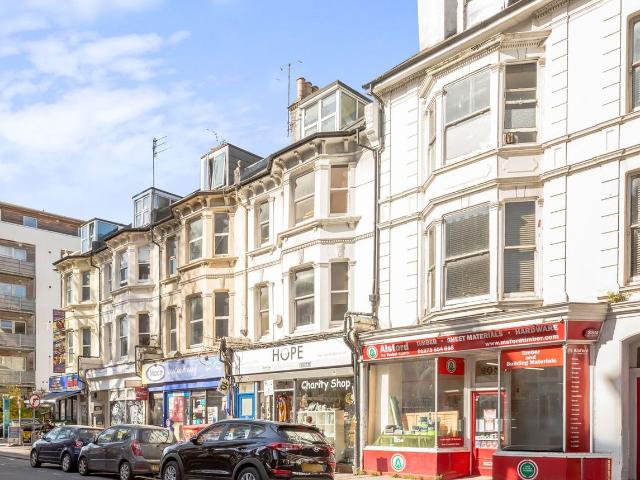 Preston Road, Brighton BN1, 6 bed maisonette to rent, £3,000 pcm | PrimeLocation