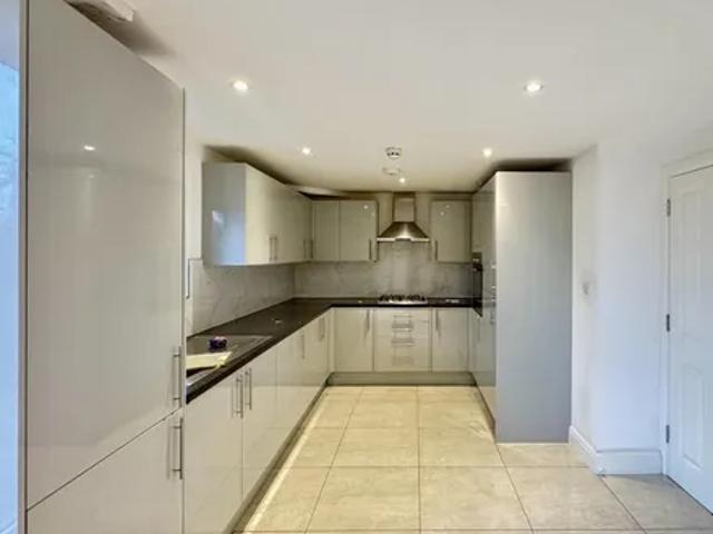 Preston Road, London, HA3 0QQ, United Kingdom | 3 bed apartment for rent #140800106 | Rentberry