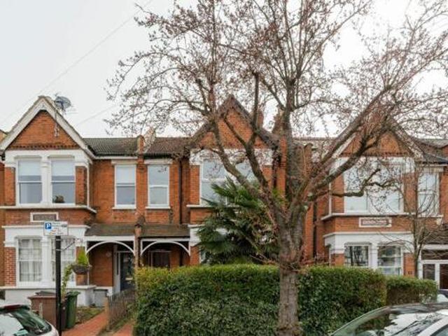 Preston Road, London, 2 Bedroom Apartment