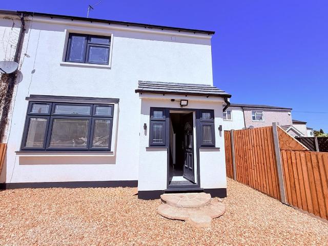 Preston Road, Shepperton TW17, 4 bed property to rent, £2,700 pcm | PrimeLocation