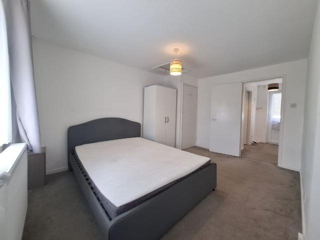 Preston Road, Wembley HA9, 1 bed flat to rent, £1,350 pcm | PrimeLocation
