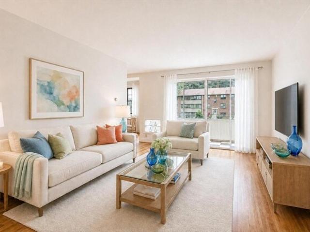 Preston St Apt C, Wakefield, Condo For Sale