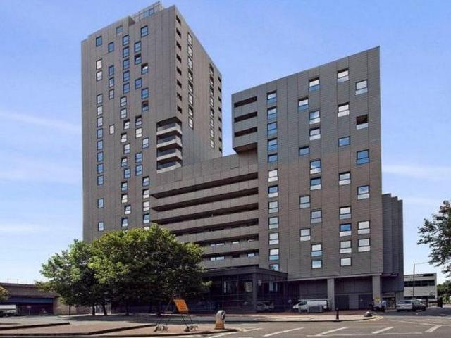 Prestons Road, London E14, 1 bed flat to rent, £1,750 pcm | PrimeLocation