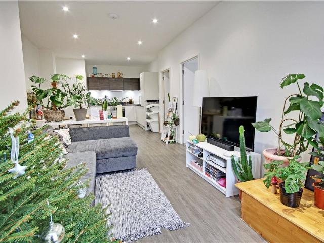 Prestige House, 23 26 High Street, Egham, Surrey TW20, 1 bed flat to rent, £1,400 pcm | PrimeLocation
