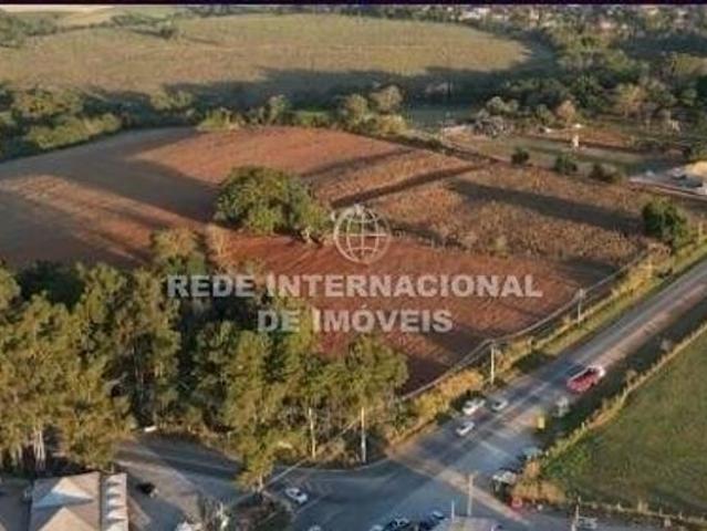 Prestigiosa casa de 117 m² à venda Araçoiaba da Serra, São Paulo