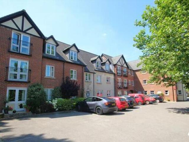 Pritchard Court, Cardiff Road, 1 Bedroom Retirement