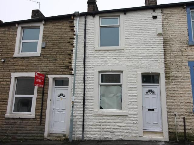 Pritchard Street, Burnley BB11, 2 bed terraced house to rent, £500 pcm | PrimeLocation
