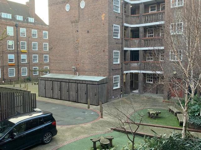 Pritchards Road, Cambridge Heath E2, Room to rent, £840 pcm | PrimeLocation