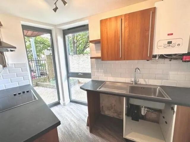 Prittlewell Street, Southend on Sea, Property for rent