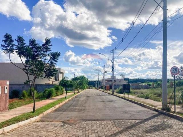 Privacidade e potencial construtivo • Lote residencial • 417 m2 • Le Premier Résidence • Jardim Botâ