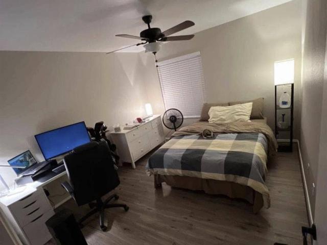 Private Master Bedroom & Bath