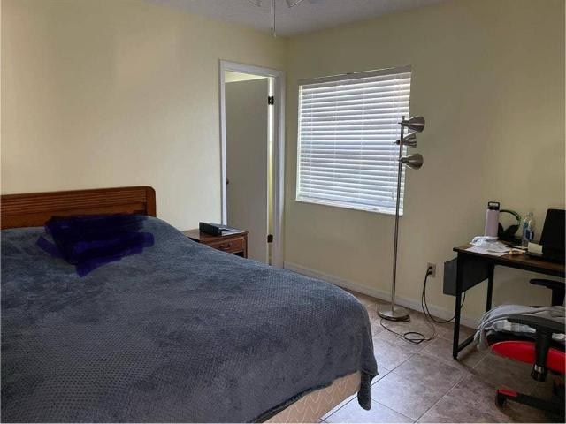 Private Master Room close to UCF
