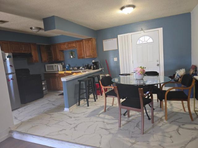 Private Master Suite Available_FurnishedPrivate B