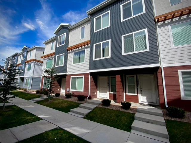 Private Mens Room