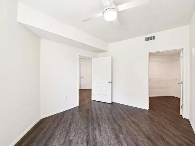 Private Apartment Room in Great Location