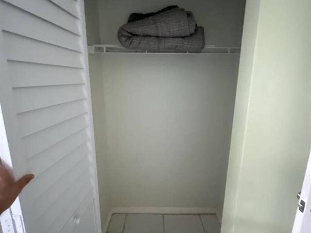 Private Bath, Gated Community