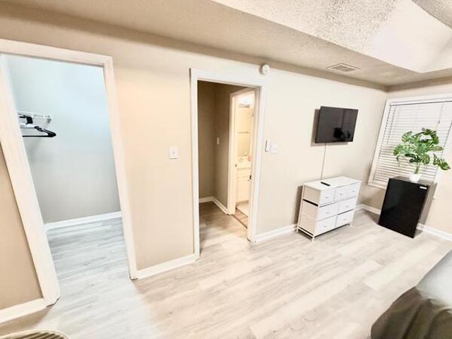 Private Bath Rooms | Move In This Week | Near I 75 & Jobs