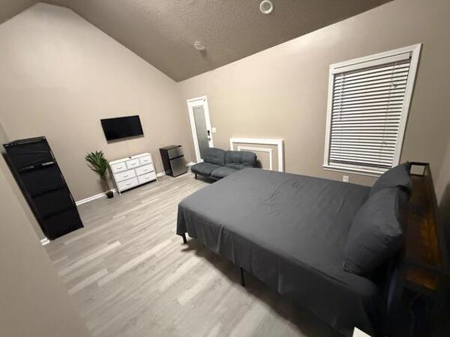 Private Bath Rooms | Move In This Week | Near I 75 & Jobs