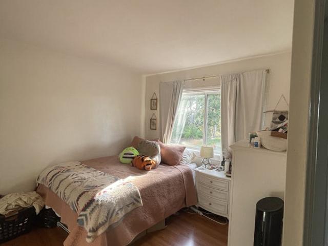 Private Bed & Bath Available in Mission Viejo Home