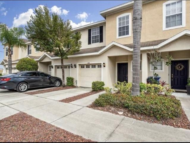 Private bed/bath available in 3B 2.5Bath townhome