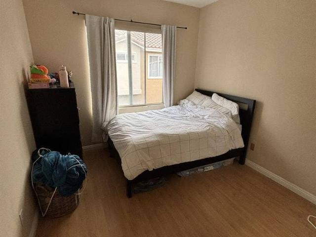 Private bed/bath in Carmel Valley!