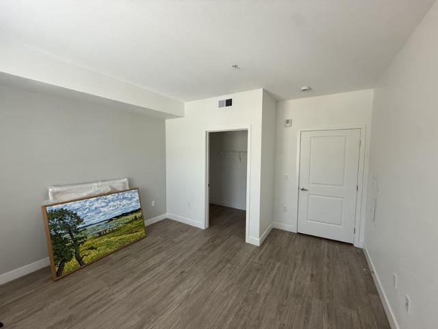 Private Bed/Bath in New 2b2b Apartment