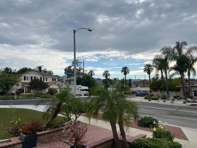 Private Bedroom $800/mo in Corona CA