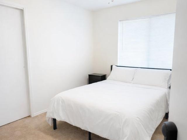 Private Bedroom Available in Hutto,TX