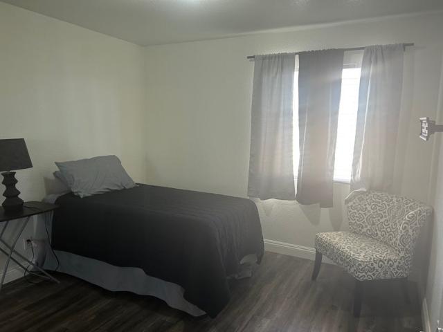 Private Bedroom + Bonus Room + Private Bath