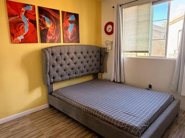 Private Bedroom + Bath | Utilities Incld |