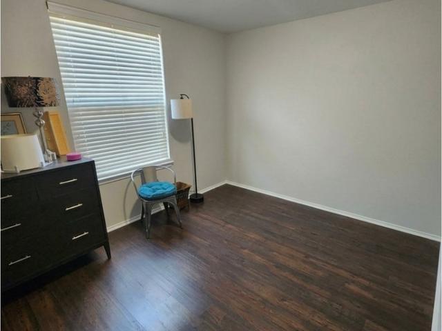 Private Bedroom + Bath in 2 Story Pflugerville