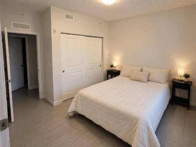 Private Bedroom, Great Amenities