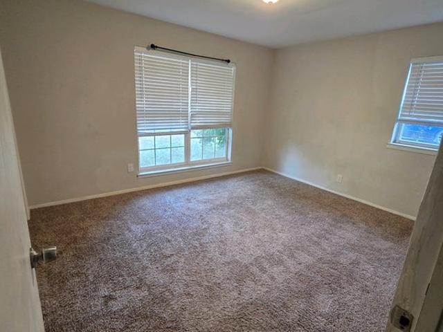 Private bedroom for rent