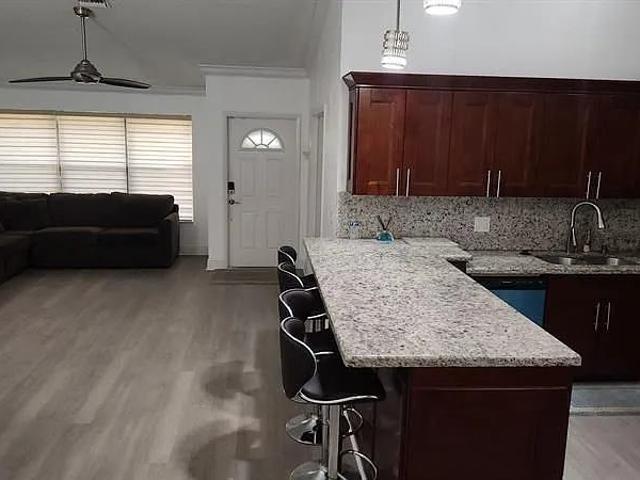 Private Bedroom for Rent_Ideal for Student or Wor