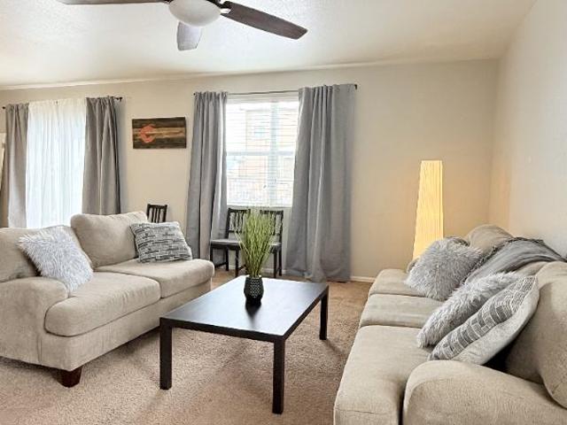Private Bedroom for rent with large walk_in close