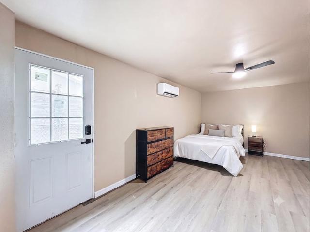Private Bedroom For Rent with Private Bathroom