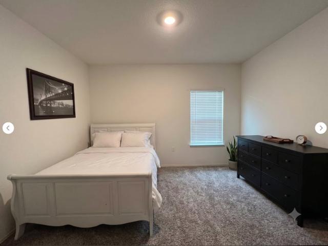 Private Bedroom furnished for Rent with shared