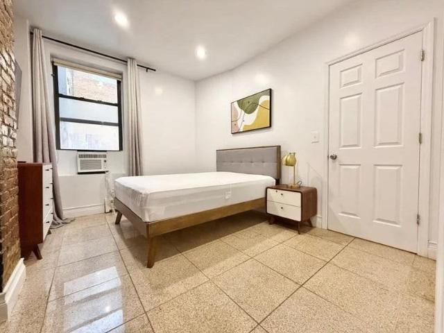 Private Bedroom in 3 Bedroom/1 Bathroom Home 3 Bedroom Apartment for Rent at 2254 2nd Ave, New York, NY 10029 East Harlem