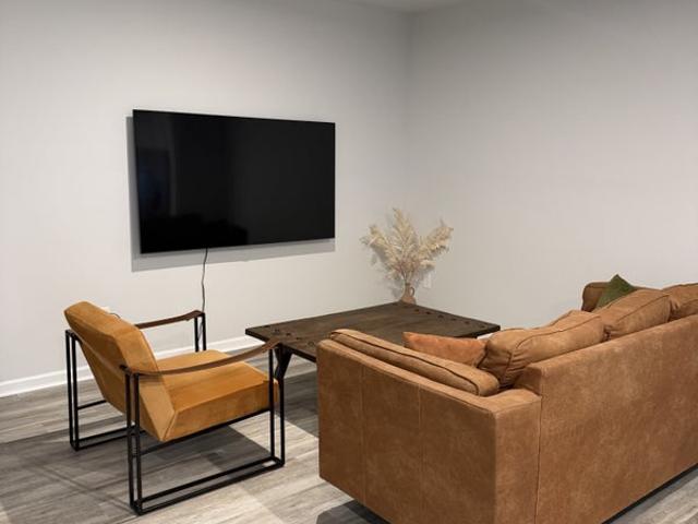 Private Bedroom in Brand New 3BR/2.5BA Townhome