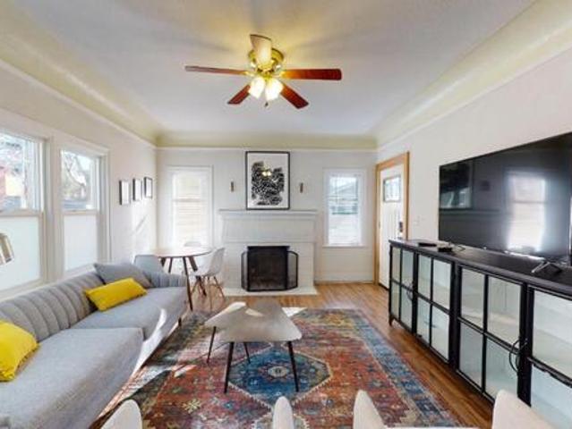 Private Bedroom in Delightful Madrona Home With Charming Backyard