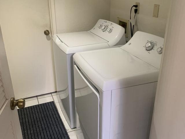 Prívate Bedroom in Huntington Beach 10
