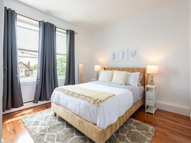 Private Bedroom in Safe Forest Hill Newark