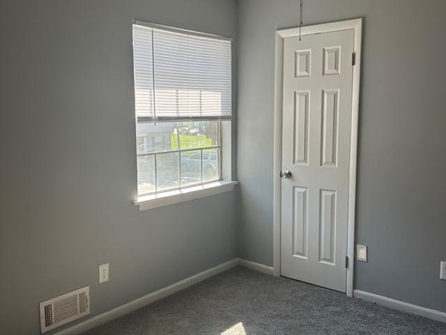 Private bedroom in shared Townhouse