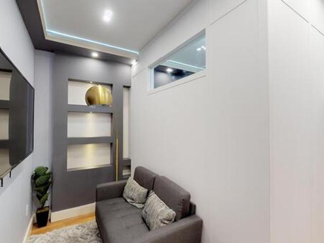 Private Bedroom in Updated Bushwick Apartment Near the L, M, and J Lines