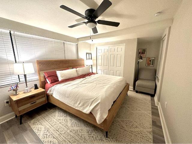 Private bedroom w/ Bath