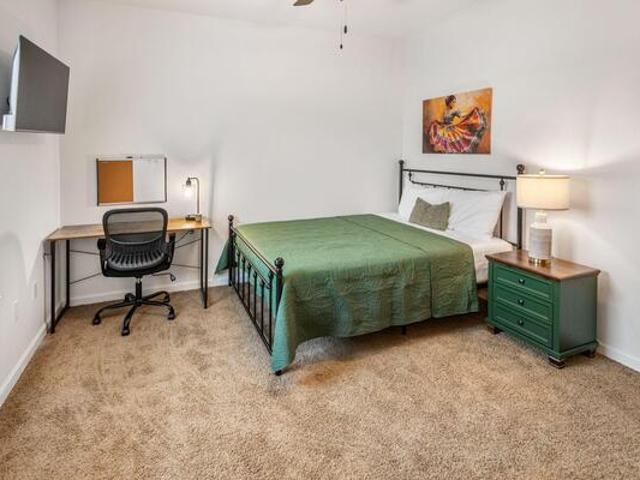 Private Bedroom with En Suite Bath | Gated Modern Home Safe & Comfortable Living