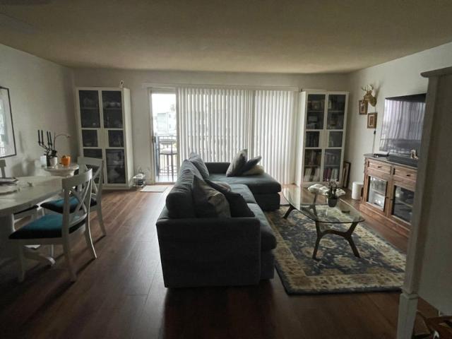 private bedroom/bath +shared space.Redondo/village