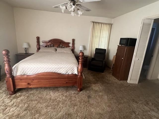 Private Bedroom/Bath $800 month