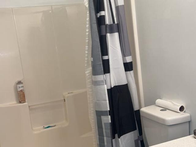 Private bedroom/bathroom for rent